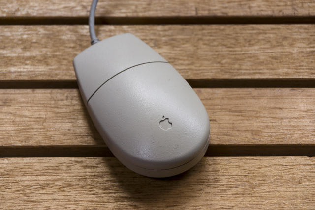 Apple Desktop Bus Mouse - modularblog｜music, computing, gadgets, cars ...